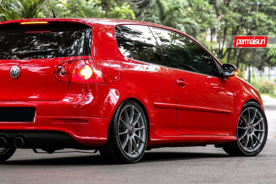 製品情報 - Formula HLT 5H - OZ Racing