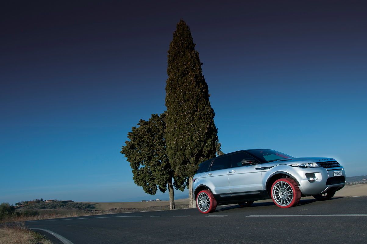 製品情報 - Superturismo LM - OZ Racing