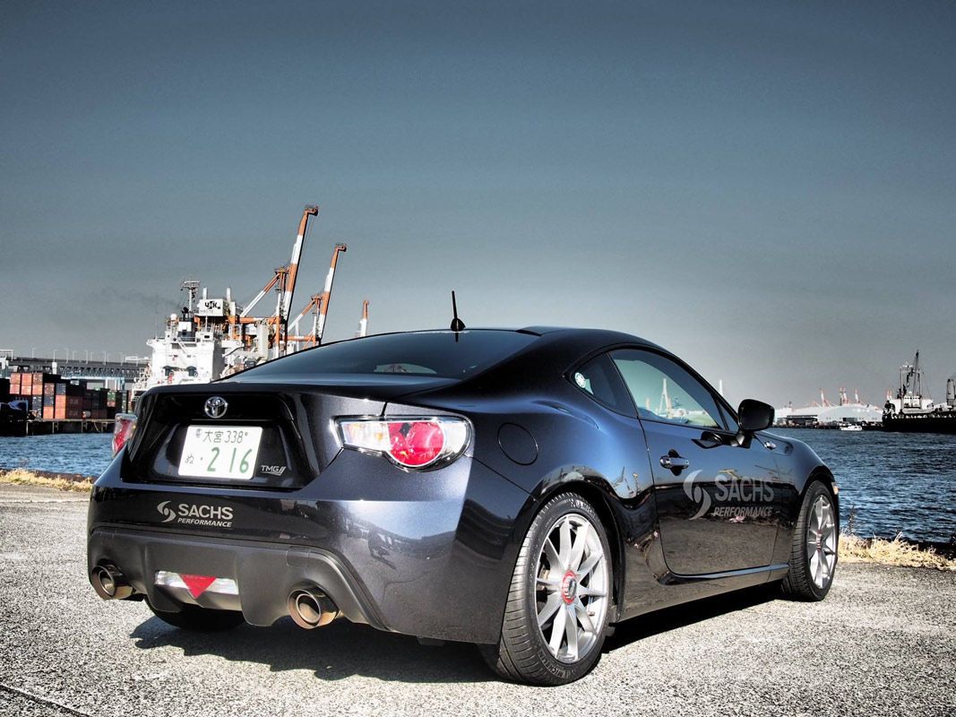 製品情報 - Formula HLT 5H - OZ Racing