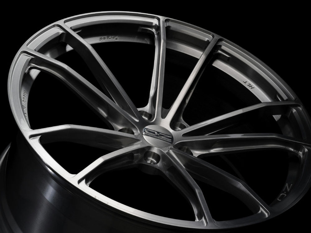 製品情報 - Zeus - OZ Racing